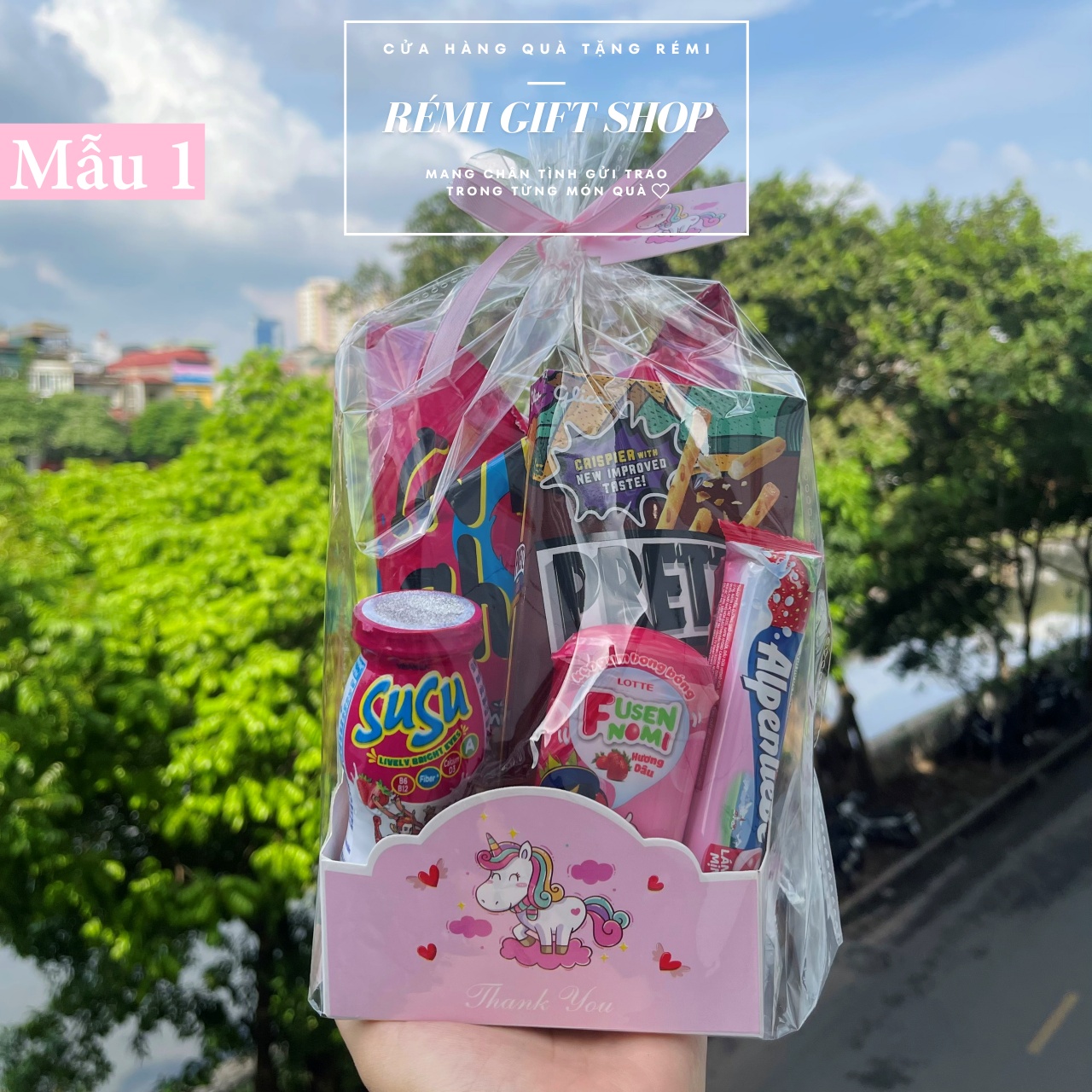 M1 - Set quà tặng bánh kẹo cho bé